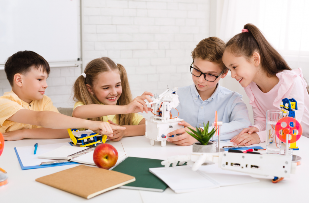 Curriculum-aligned STEM Kits | WonderWorks Lab